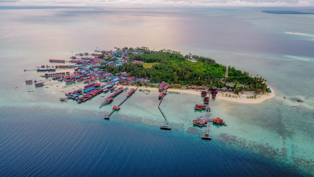 Derawan Islands Complete Travel Guide 2025 | Polarsteps Guides