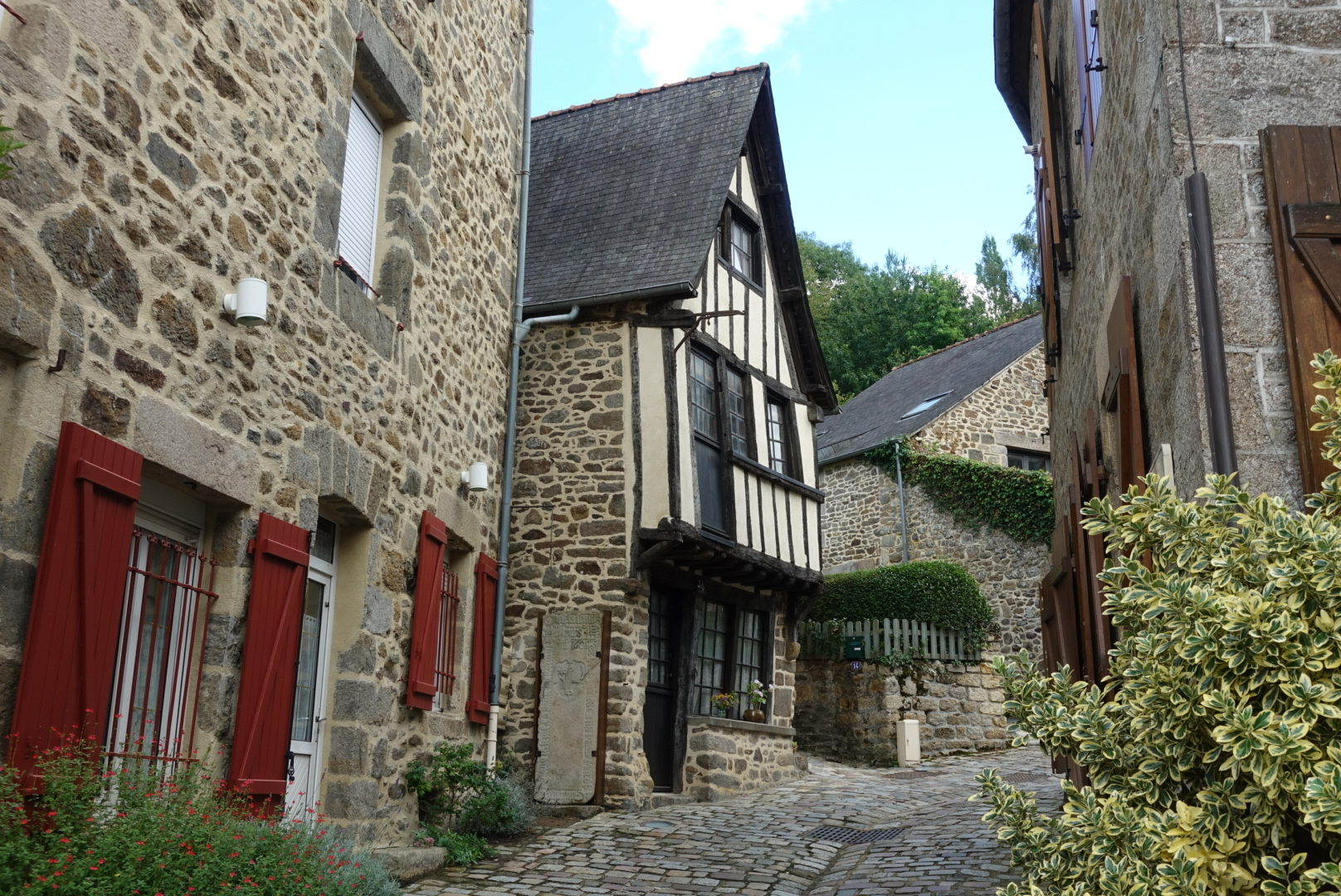 Lanvallay, France - Polarsteps